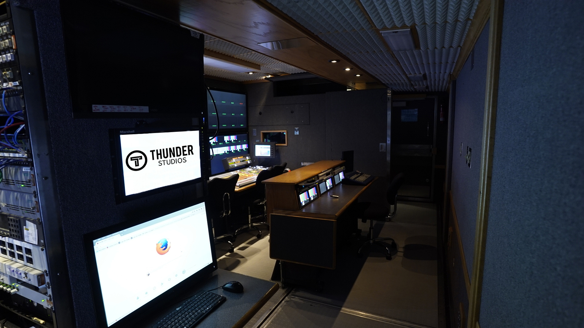 Thunder Mobile and Broadcast Services - Thunder Studios